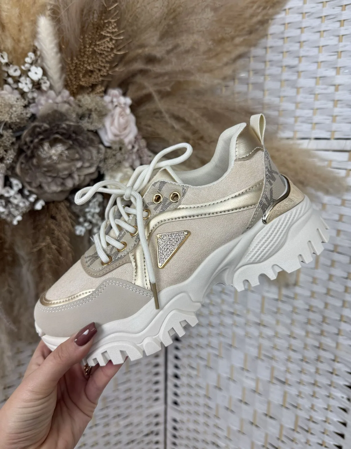 Nieuwe Sneakers bij GD Fashion Store: De Perfecte Mix van Stijl en ...